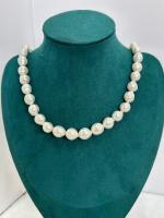 China 9-9.5mm Natural Pearl Necklace White Chunky Bridal Jewelry for Women Mother of Pearl Gift for sale