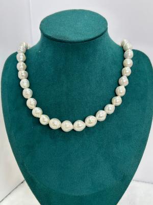 China 9-9.5mm Natural Pearl Necklace White Chunky Bridal Jewelry for Women Mother of Pearl Gift for sale