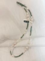 China Natural Pearl and Jade Necklace 10-10.5mm Pearl 51cm Length Elegant Gift Set for sale
