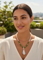 China Natural Pearl and Jade Pendant Necklace 62cm Classic Elegance Jewelry for sale