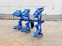 China Tractor Mounted Hydraulic Reversible Plough with Smooth Flipping Movement and Durable Moldboards for Commercial Growers for sale