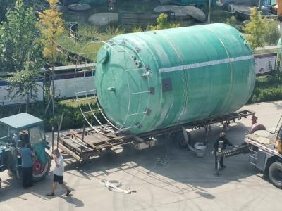 China Chemical Industry FRP Horizontal Tank Durable Corrosion Resistant 20 Year Service Life for sale