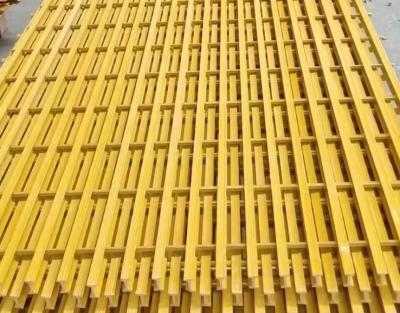 China Transparent FRP Grating 38x38x38mm High Strength Fiber Reinforced Plastic Grating for Industrial Walkways and Trench Covers for sale