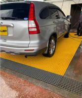 China FRP Grating Panel 1220x3660mm Fiberglass Grating Sheet for Car Wash Room for sale