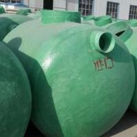 China Customized Size Lightweight FRP Septic Tank 1000L Sewage Treatment Aging Resistance for sale