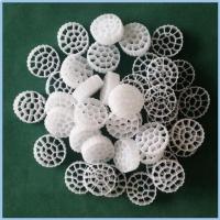 China MBBR Wastewater Treatment Biofilm Carrier HDPE Specific Gravity 0.96 g/cm³ 500 m²/m³ for sale