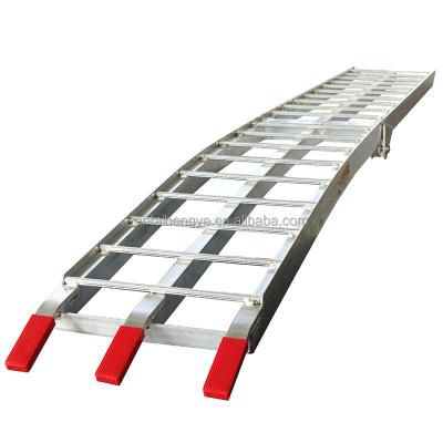 China 190*29cm Silver Aluminum Loading Ramps Motorcycle Ramps For Pickup Truck for sale