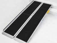 China ISO9001 TS 16949 Wheelchair Aluminum Ramp Bus Wheelchair Ramp 350KG Load for sale