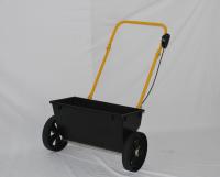 China Garden Hand Fertilizer Spreader Lawn Seed Salt Spreader Manual Fertilizer Spreader for sale