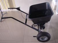 China OEM Manual Fertilizer Spreader Cart Lawn Fertilizer Salt Spreader for sale