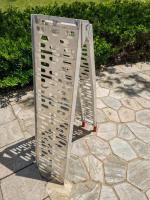 China Safety Chains Rectangular Folding Loading Ramp Various Lengths for sale