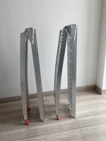 China Professional Grade Smooth Aluminum Ramp Set 2 Pieces Folding for sale