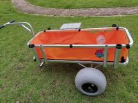 China Lightweight Beach Wagon Cart With Adjustable Handle For Easier Control for sale