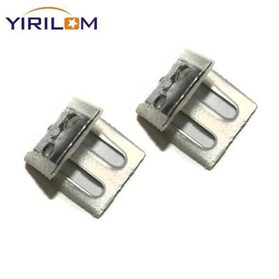 China 4-Hole Zinc Coated Spring Clip for Sofa with Half Plastic Cover for Secure Furniture Fastening for sale