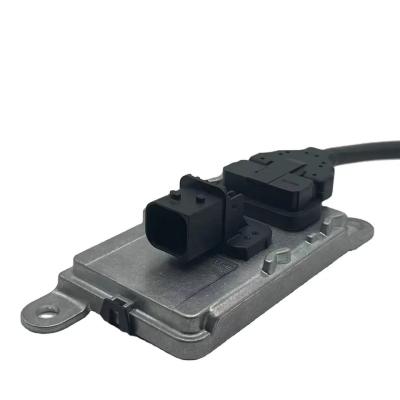 China Nox Nitrogen Oxide Sensor 24v For Hyundai Truck Oem 29650-84300 5wk97303 for sale