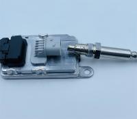 China 5WK97332A Nitrogen Oxide NOx Sensor For Mercedes Benz Actros A0101531728 for sale