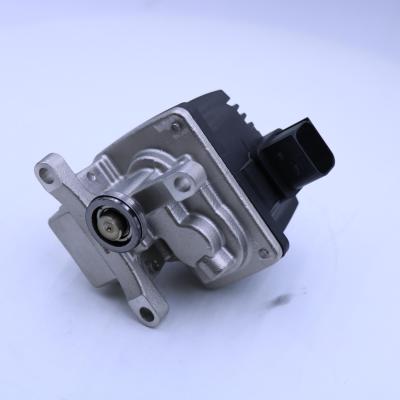 China 5578983RX 5578983 Urea Injector For Cumins 6.7 Engine Adblue Dosing Module for sale