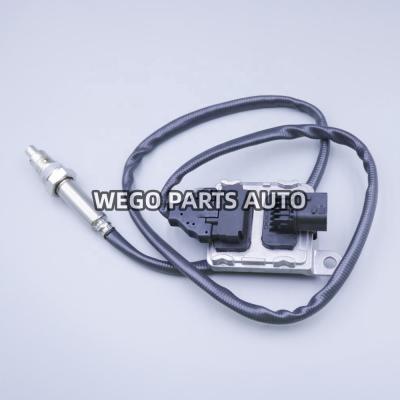 China SCR Nitrogen Oxide Nox Sensor For Mercedes-Benz Truck A0111537528 0111537528 for sale