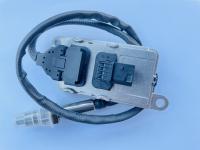 China OE Standard 2012 Truck Engine NOx Sensor For DAF 2006245 5WK96661D for sale
