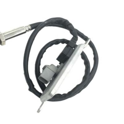 China 5WK96694C 12V Nitrogen Oxide NOX Sensor Fits For Euro Truck  OEM 2296800 for sale