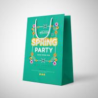 China Custom Kraft Paper Shopping Bag with Matte Lamination and Three-Strand Rope Handle 30x40cm for sale