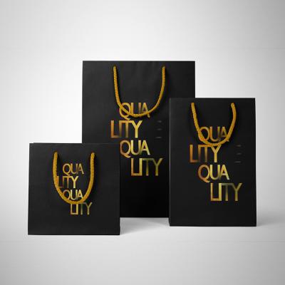 China Custom Kraft Paper Shopping Bags with Embossing for Retail Gifts 30x40cm for sale