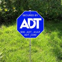 China Custom Reflective Traffic Signs Toowin Aluminum 30x30cm Warning Sticker for Yard Security for sale