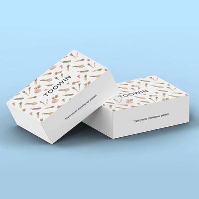 China Custom UV Printing Corrugated Paper Boxes for Clothing Makeup Desserts 3000sqm Factory for sale