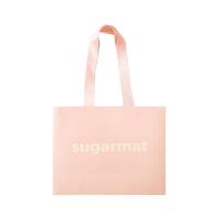 China Custom White Paperboard T Shirt Shopping Bag with Pink Hair Design 30x40cm for sale