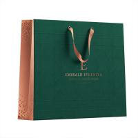 China Custom Kraft Paper Shopping Bags for Cosmetics Store Eco Friendly Durable 30x20x10cm for sale