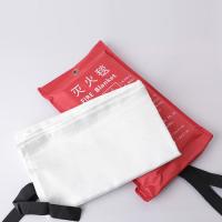 China Non Toxic Emergency Fire Blanket 1.5x1.5m Fire Resistant Blanket For F Class Fires for sale