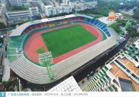 China Athletic Jogging Rubber Sports Flooring For Stadium Surface All Weather Fully Cast for sale