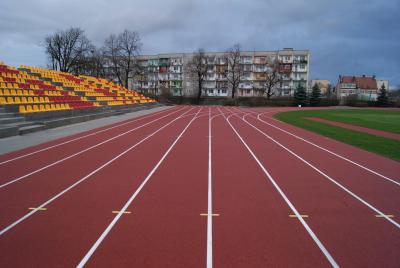 China Outdoor 400 Meter Recycled Rubber Flooring Track With 8 Years Lifespan for sale