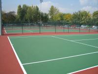 China Red / Green Rubber Sports Flooring For Multi Purposed Surface Refresh Builder for sale
