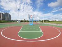 China Red / Green Rubber Sports Flooring For Multi Purposed Surface Refresh Builder for sale