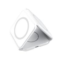 China 7.5W Maximum Output Charging Station for Mobile Phone Earphone and Watch Compatibility for sale