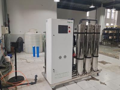 China 2000LPH Reverse Osmosis Ro Water Treatment Equipment Easy Control for sale