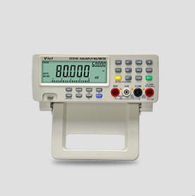 China 800mV 8A Manual Bench Type Digital Multimeter for sale