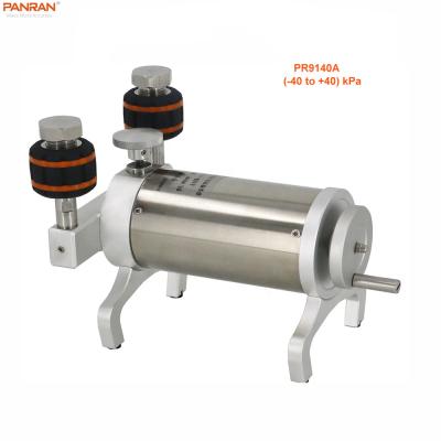 China Low Pressure -40Kpa 2.4 Kg Pressure Calibration Pumps  for sale