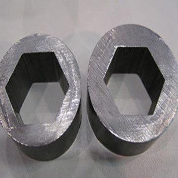 China Carbon Steel Hexagon Pipe Q235 Q345 6-12m Length 2-30mm Wall Thickness for sale