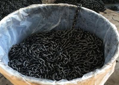 China EN818-2 Blackened Lifting Chain 6mm-32mm Diameter with 2.5x WLL Proof Test and Multiple Coating Options for sale