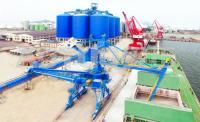 China 200 - 1500t/H Mobile Ship Unloader Energy Saving Environmental Protection for sale