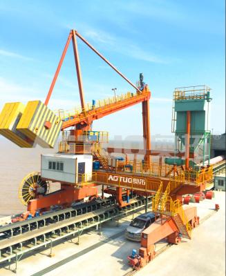 China Mobile Cement Ship Unloader Move In Different Docks Strong Maneuverability for sale