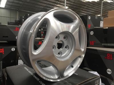 China Full Painted Replica Alloy Wheels 16X7.0 Strict Quality Control System for sale