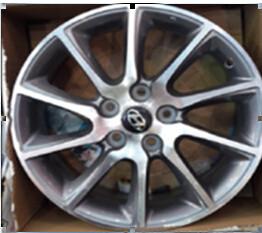 China Full Painted 17 Inch Alloy Wheels 114.3 PCD With Machine Cut Face for sale