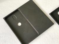 China 1.0mm Thick Recyclable Molded Pulp Tray for Smartphone Packaging - Custom Sizes & Colors for sale