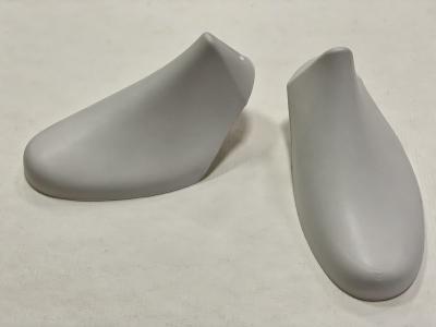 China 0.8mm Thickness Biodegradable Compostable Shoe Packaging Support - Eco-Friendly Molded Pulp Insert with 7-Day Prototyping for sale