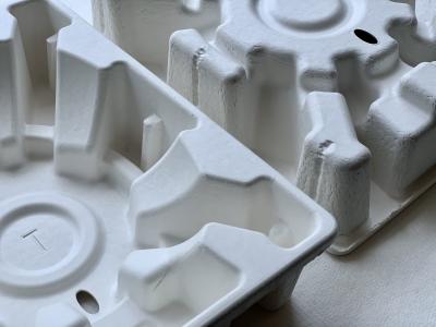 China 2.0mm Thickness Dry Press Molded Pulp Inserts 300x200x70mm - Eco-Friendly Industrial Packaging for sale