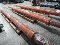 China 45#+Q345B Plunger Rod Electrode Lifting Cylinders for sale