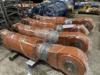 China 35Mpa Test Pressure Walking Beam Hydraulic Cylinder With Merkel Sealing for sale